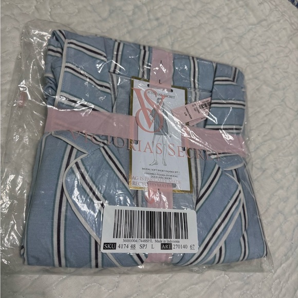 Victoria's Secret | Intimates & Sleepwear | Victorias Secret Blue And ...
